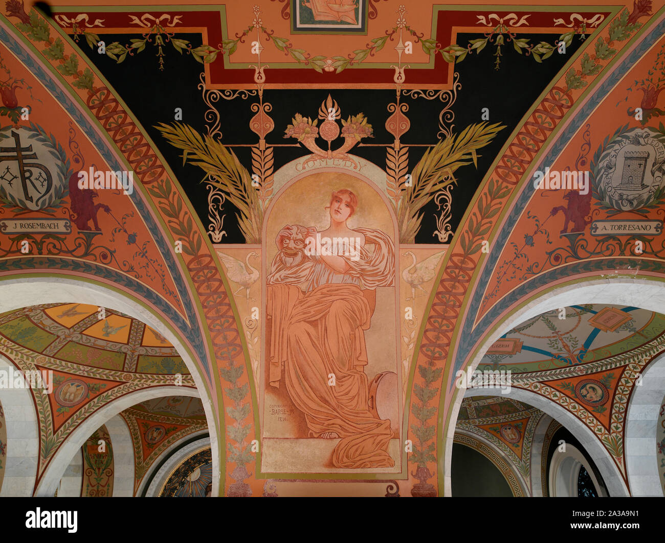 George washington mural hi-res stock photography and images - Alamy