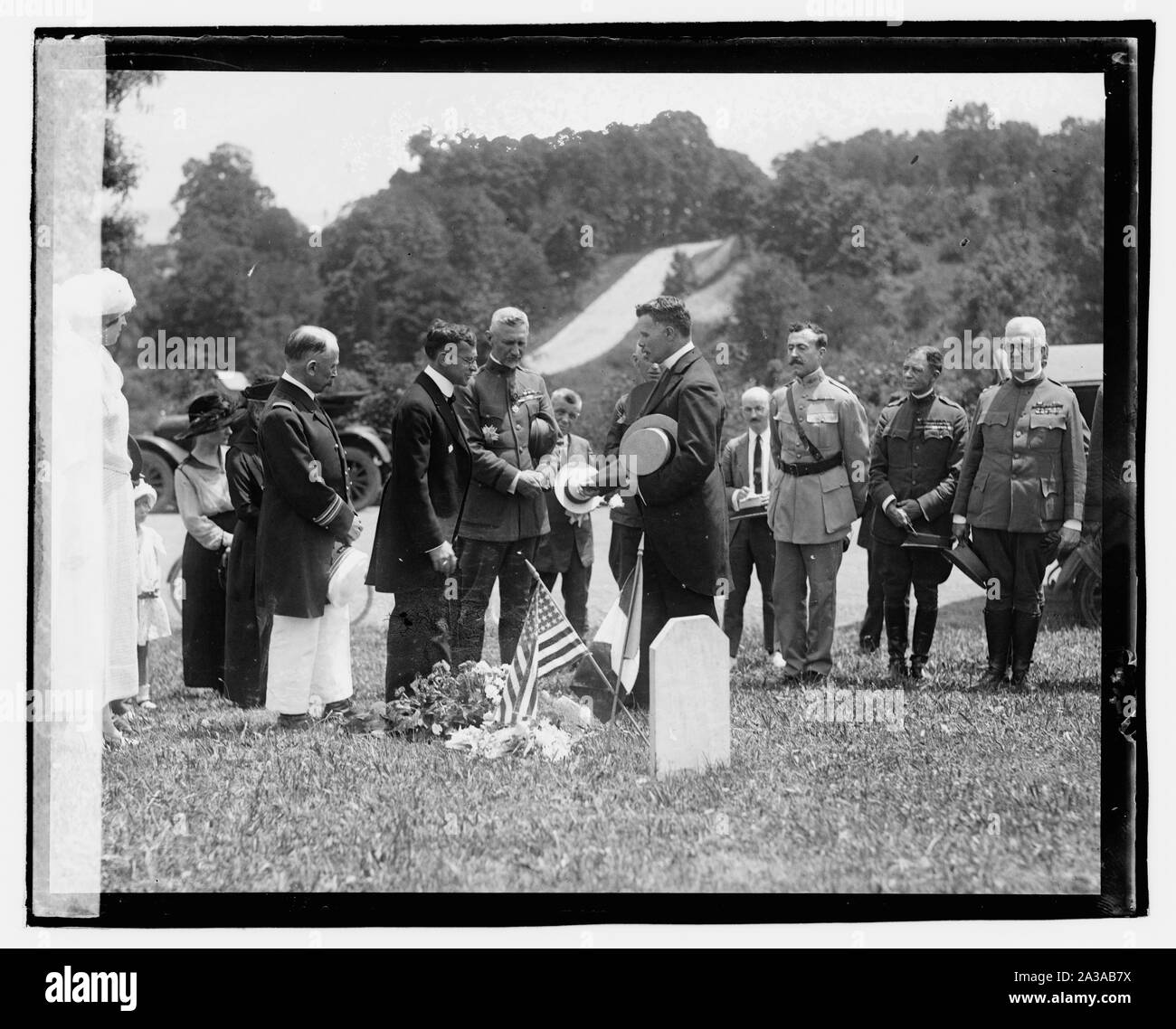 Historical french grave Black and White Stock Photos & Images - Alamy