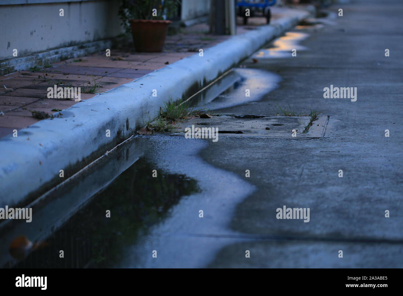 Inlet sewer hi-res stock photography and images - Alamy
