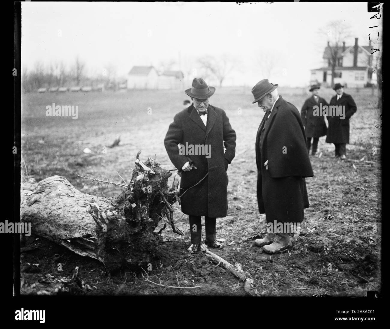 Monroe effect hi-res stock photography and images - Alamy