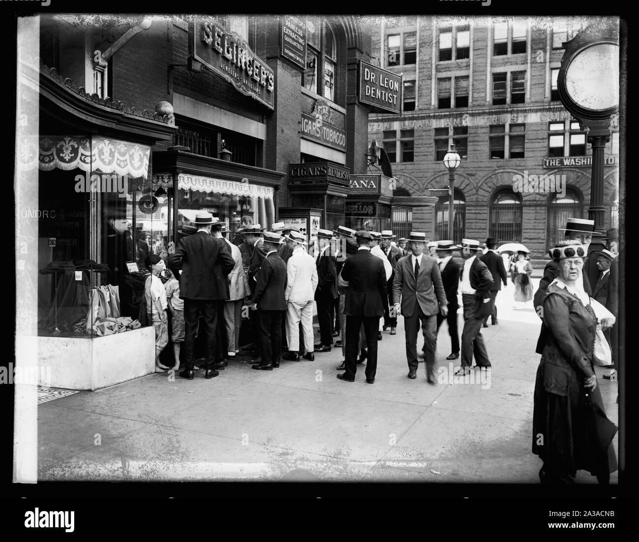 Selinger hi-res stock photography and images - Alamy