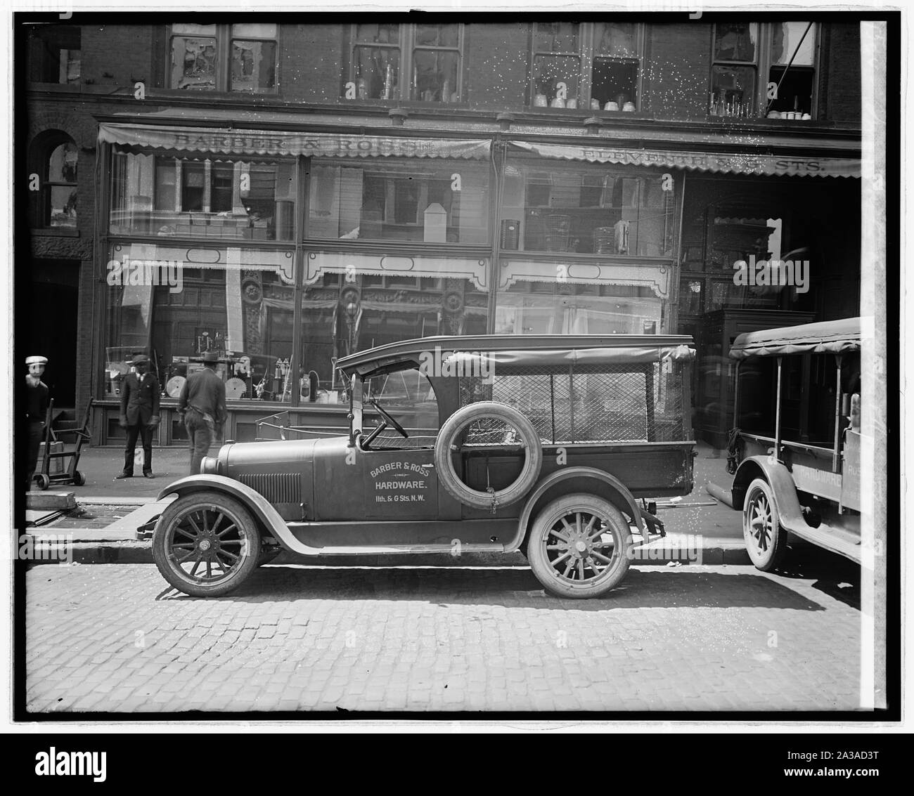 Semmes Motor Co. Barker & Moss truck, [1926] Stock Photo - Alamy