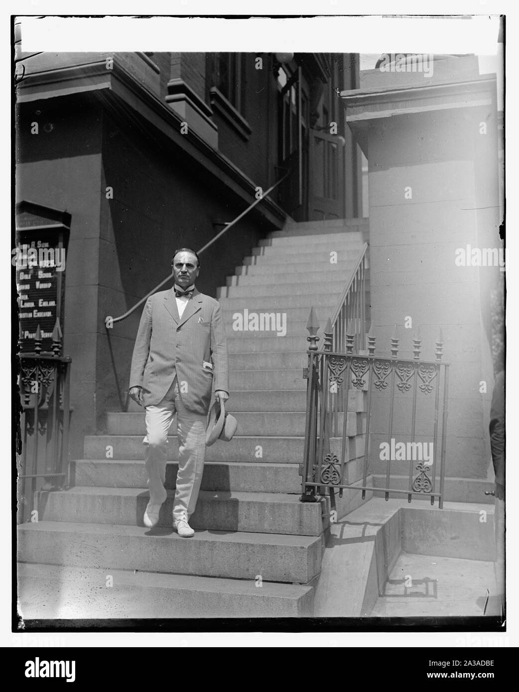 Ariz Black and White Stock Photos & Images - Alamy