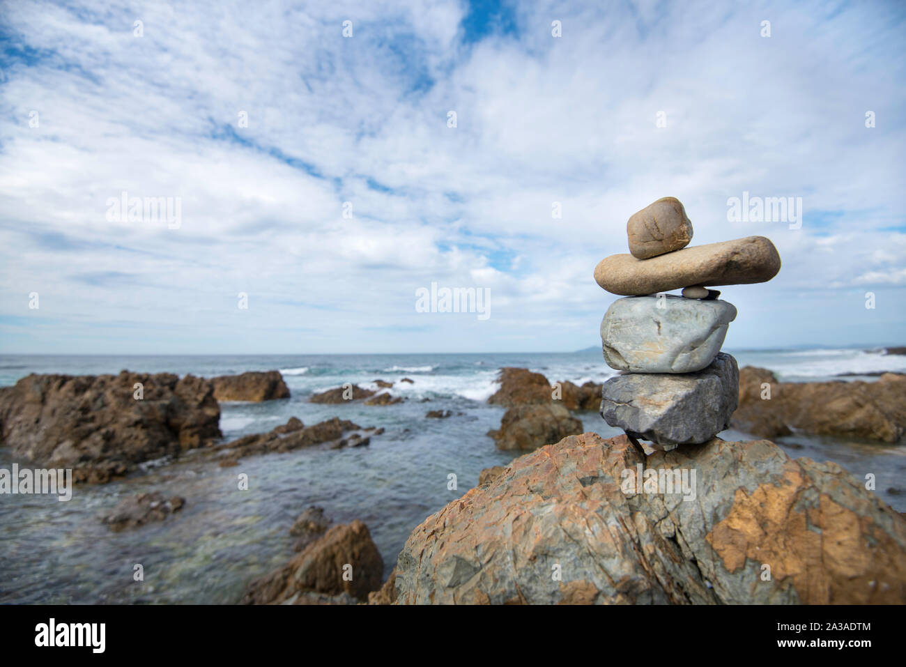 Sense of balance hi-res stock photography and images - Alamy