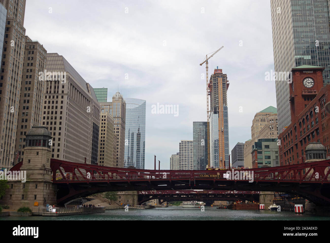 Chicago bridges hi-res stock photography and images - Alamy