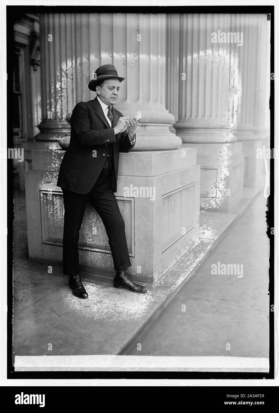 Official portrait senator robert hi-res stock photography and images ...