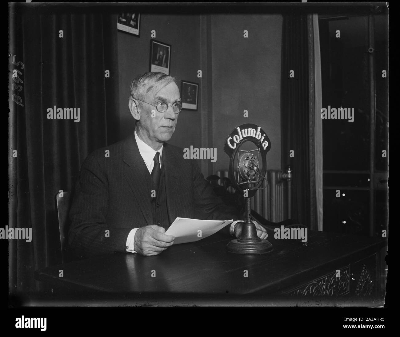 Columbia broadcasting system hi-res stock photography and images - Alamy
