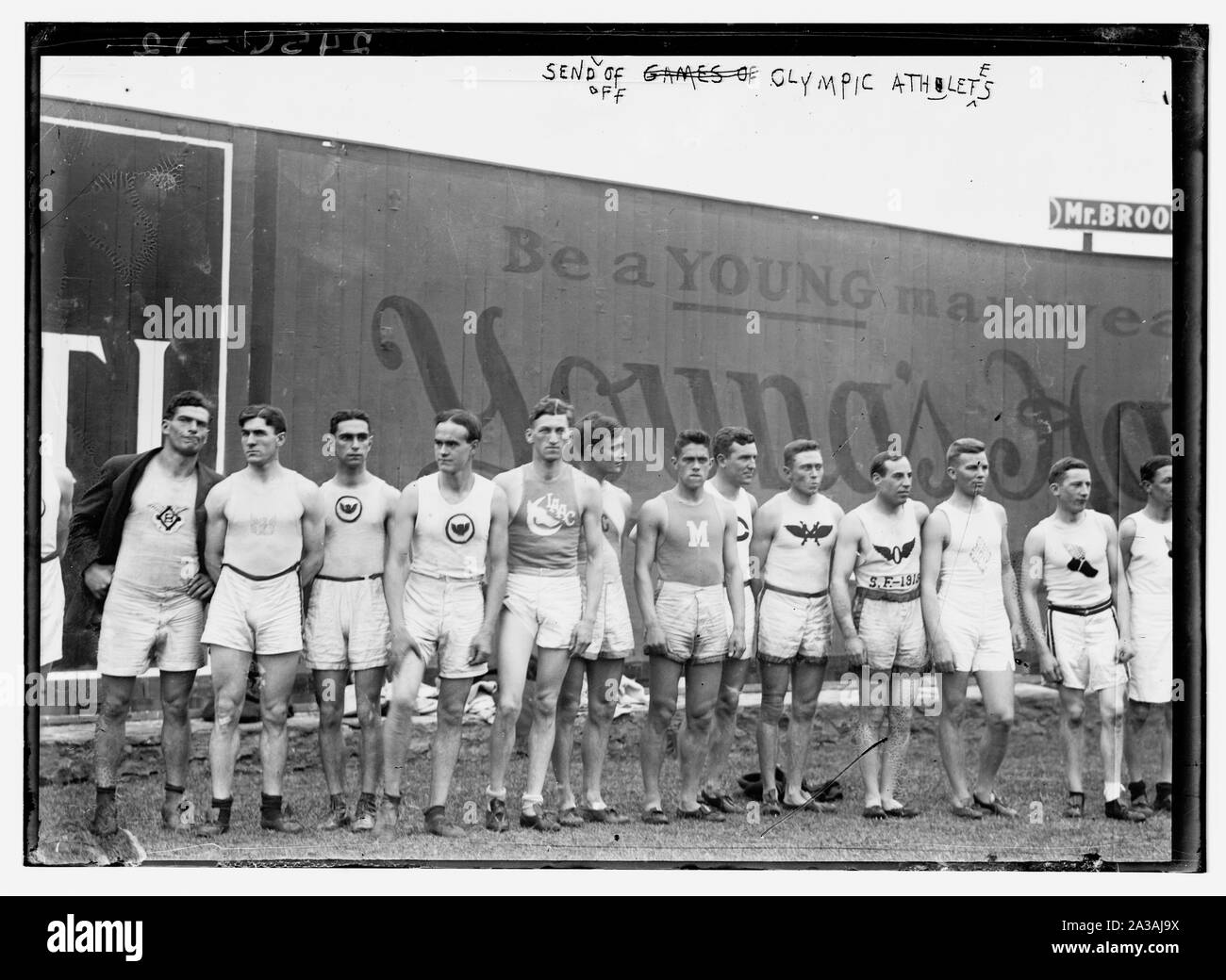 Competition officials Black and White Stock Photos & Images - Alamy