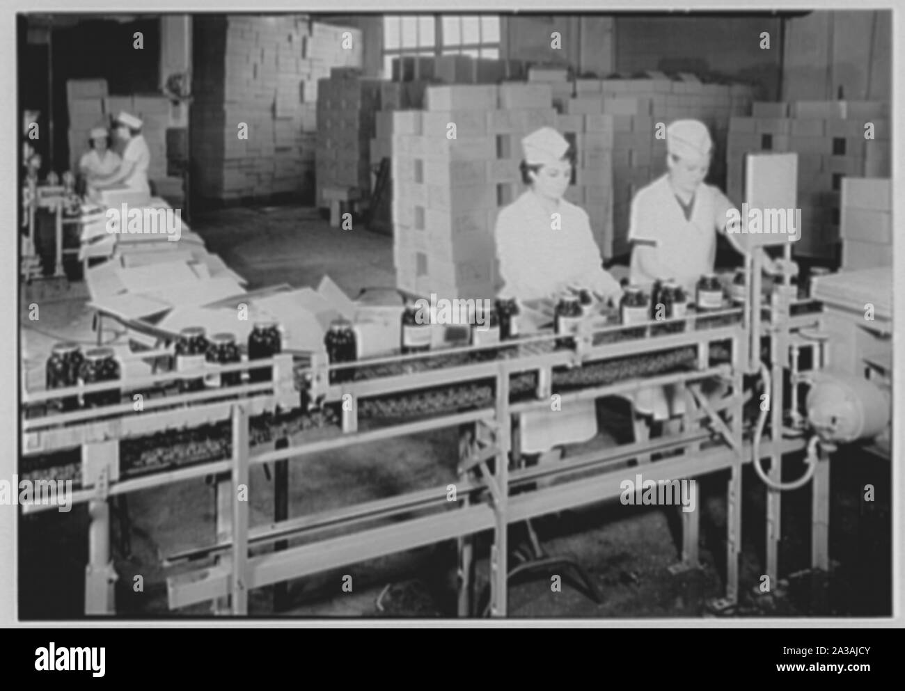 Senn Manufacturing Co., Metropolitan Ave., Glendale, New York Stock ...