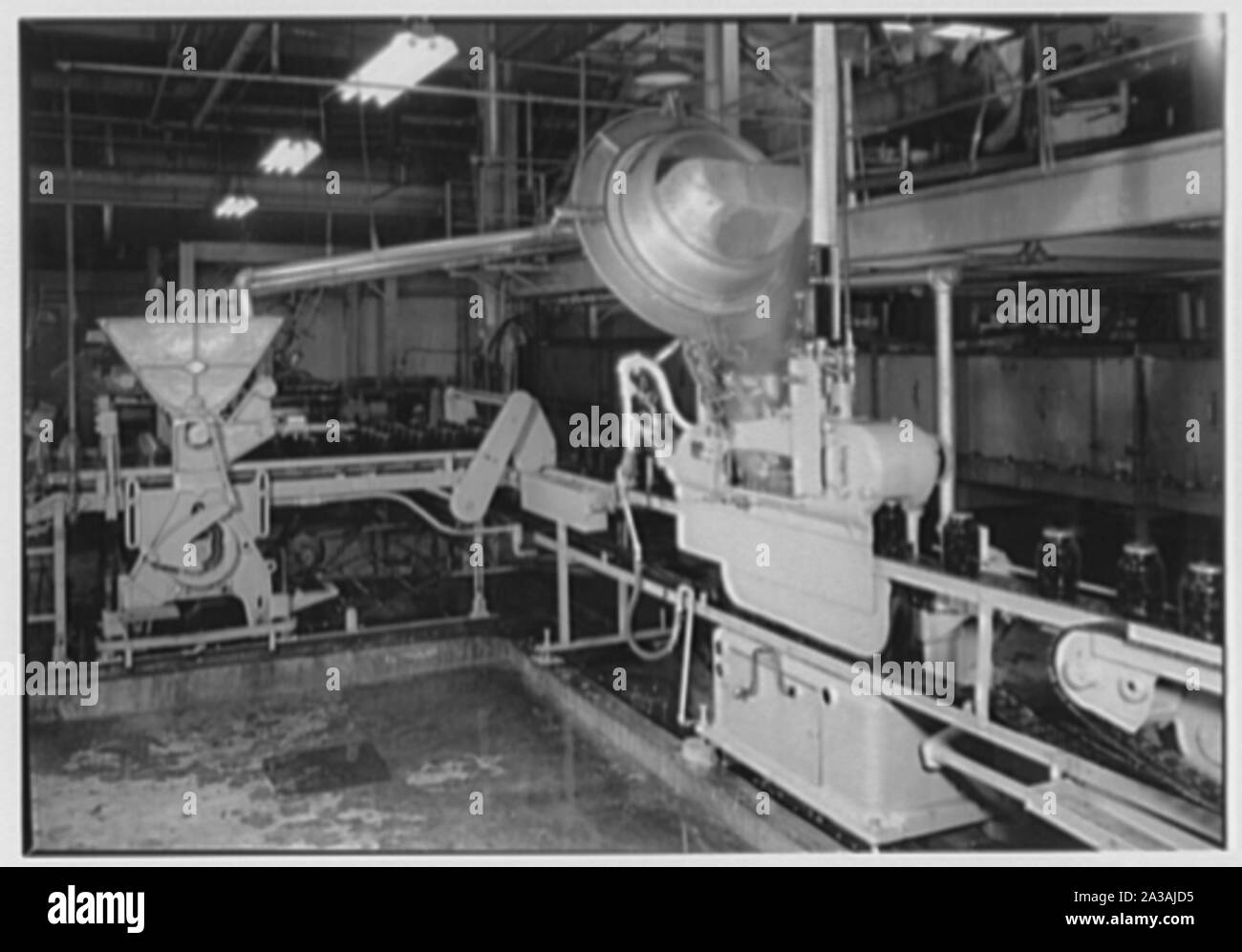 Senn Manufacturing Co., Metropolitan Ave., Glendale, New York Stock ...