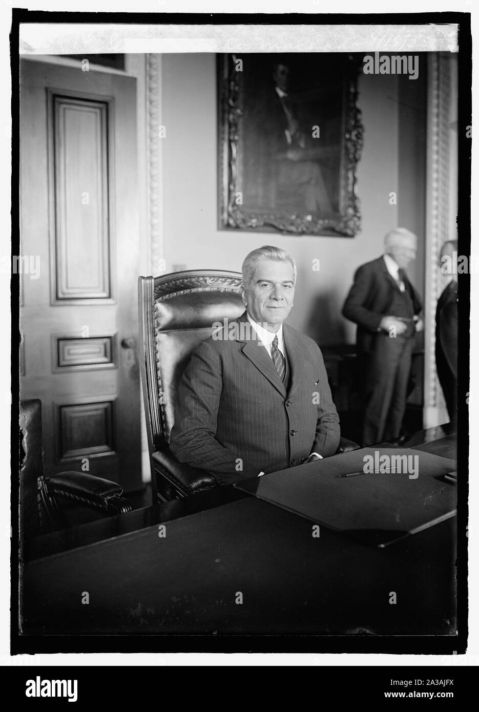 Senor Gerardo Machado, 4/15/25 Stock Photo - Alamy