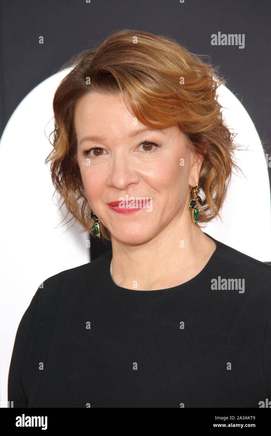 Linda emond hi-res stock photography and images - Alamy