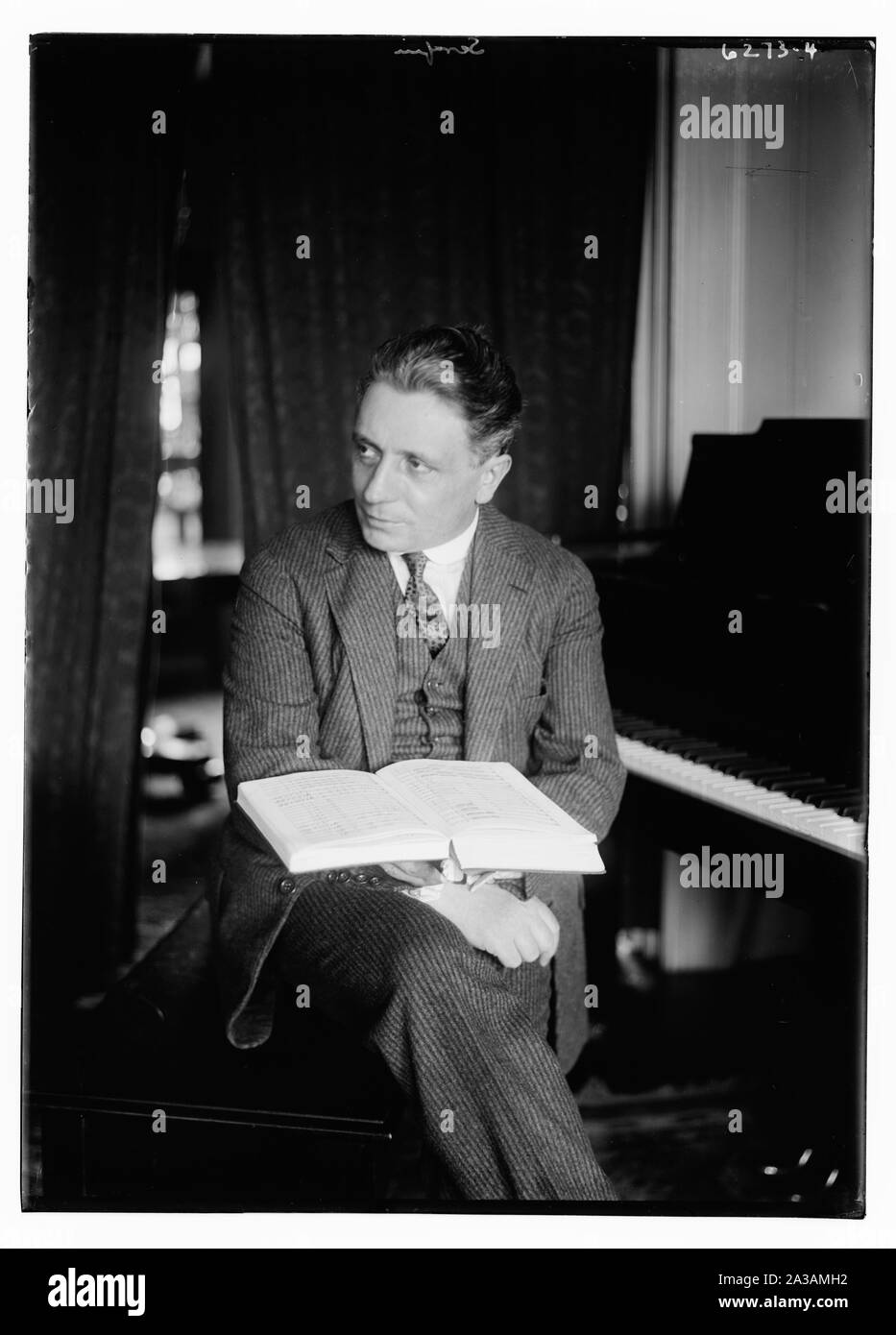 Serafim hi-res stock photography and images - Alamy