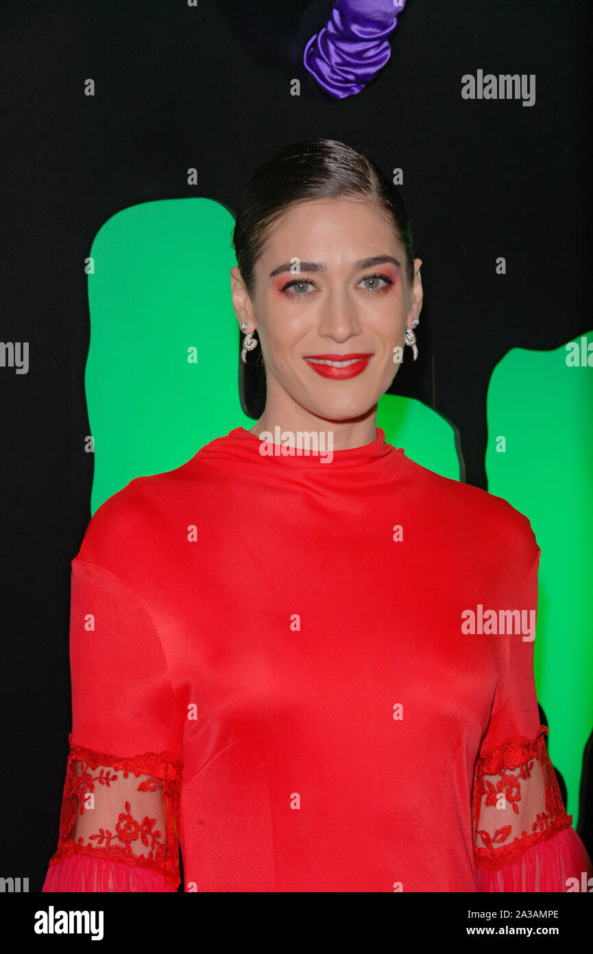 NEW YORK, NY - OCTOBER 04: Lizzy Caplan attends Huluween Celebration at ...