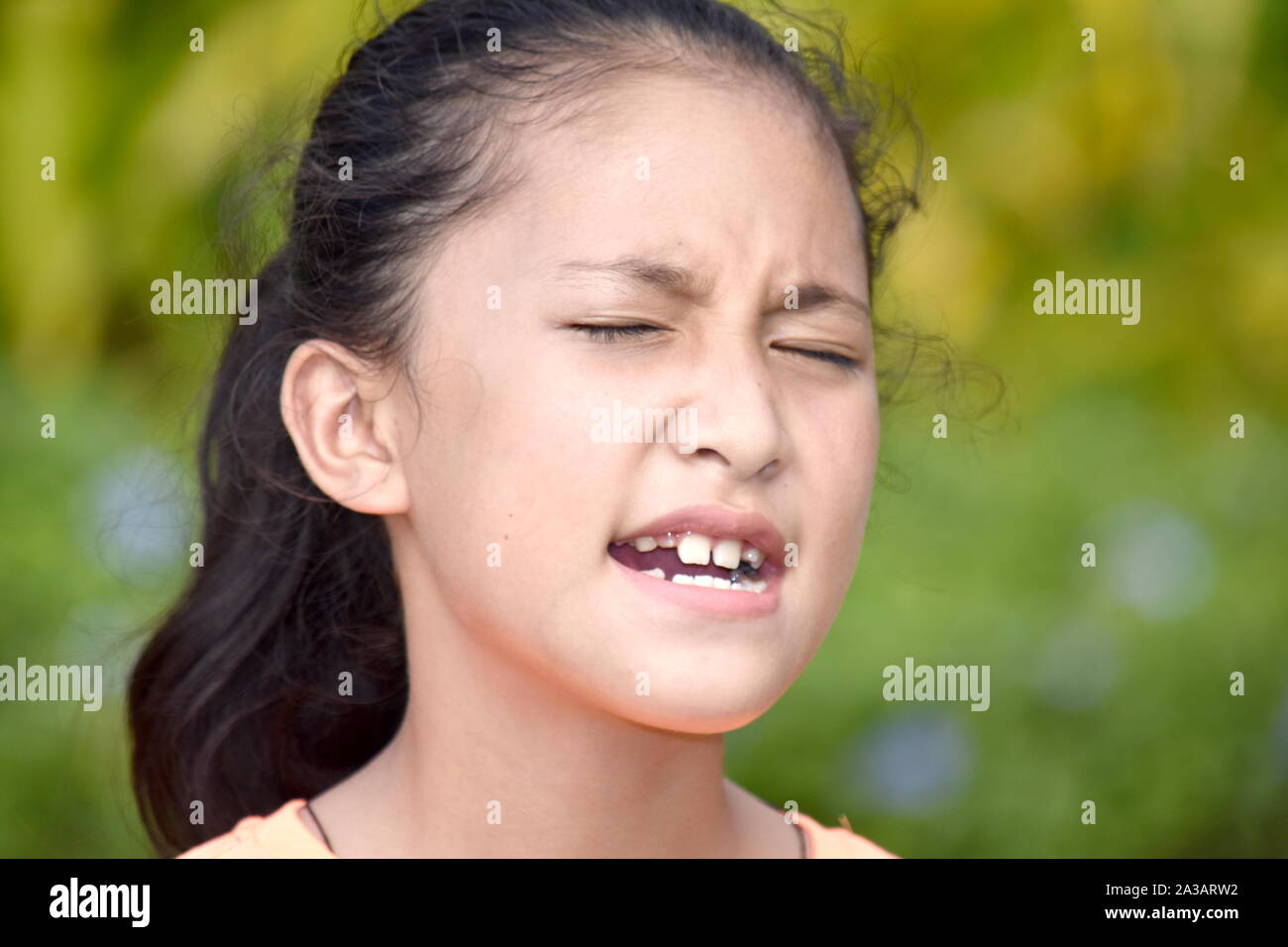 Anxious teen hi-res stock photography and images - Alamy