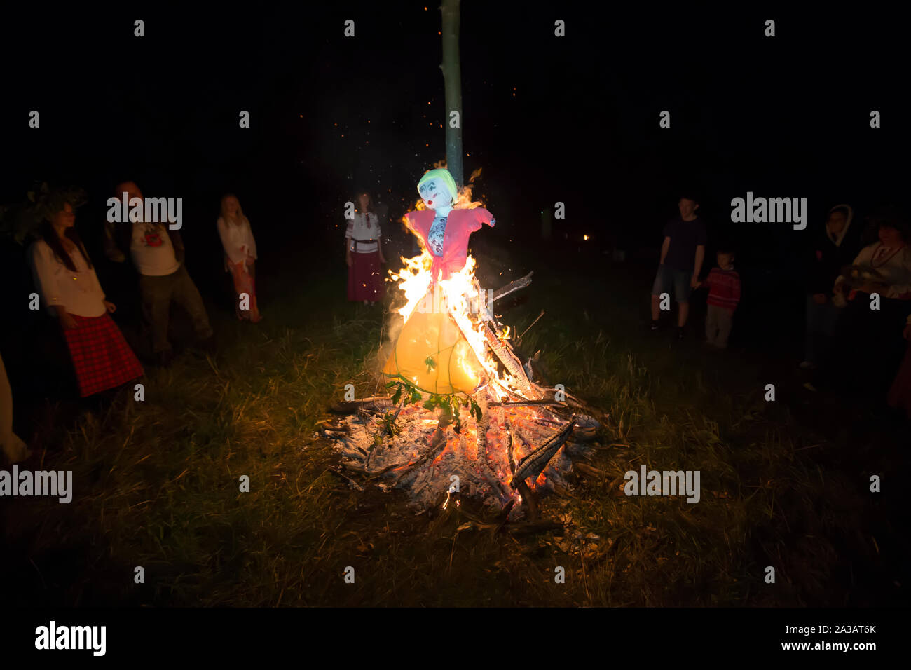 Silhouette scarecrow hi-res stock photography and images - Alamy