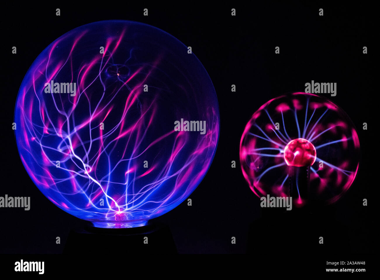 Electricity fire-ball. Abstract photo of electric waves. Static ...