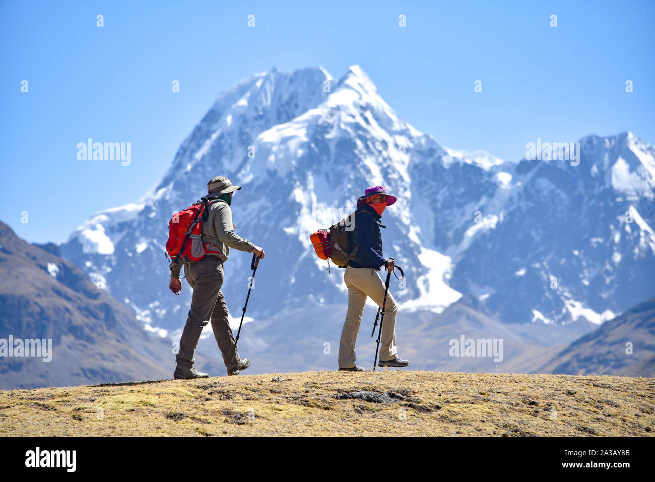 Andes trekking hi-res stock photography and images - Alamy