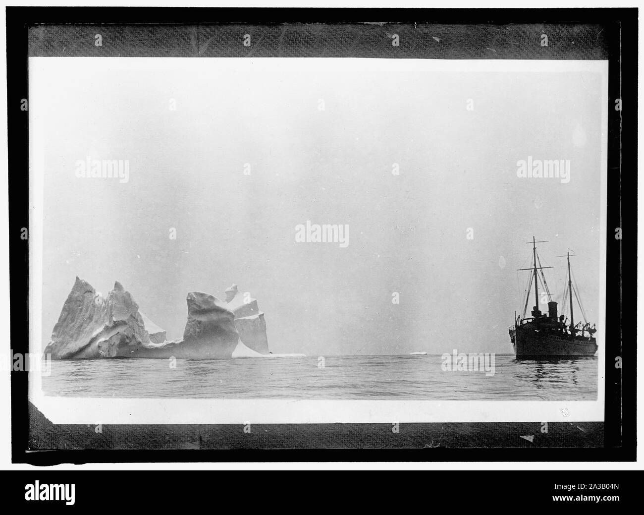 Ocean ship Cut Out Stock Images & Pictures - Alamy