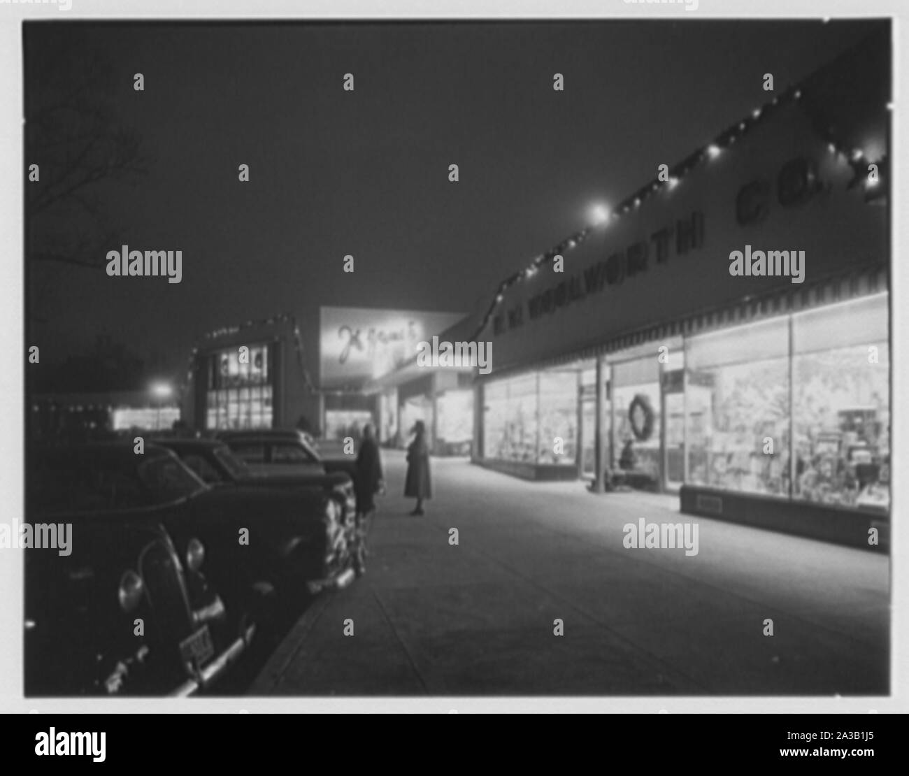 Shopping center, Great Neck, Long Island, New York Stock Photo - Alamy