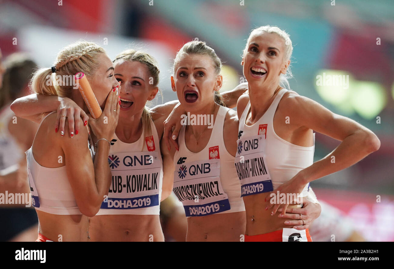 Doha, Qatar. 6th Oct, 2019. Team Poland celebrate after the women's ...