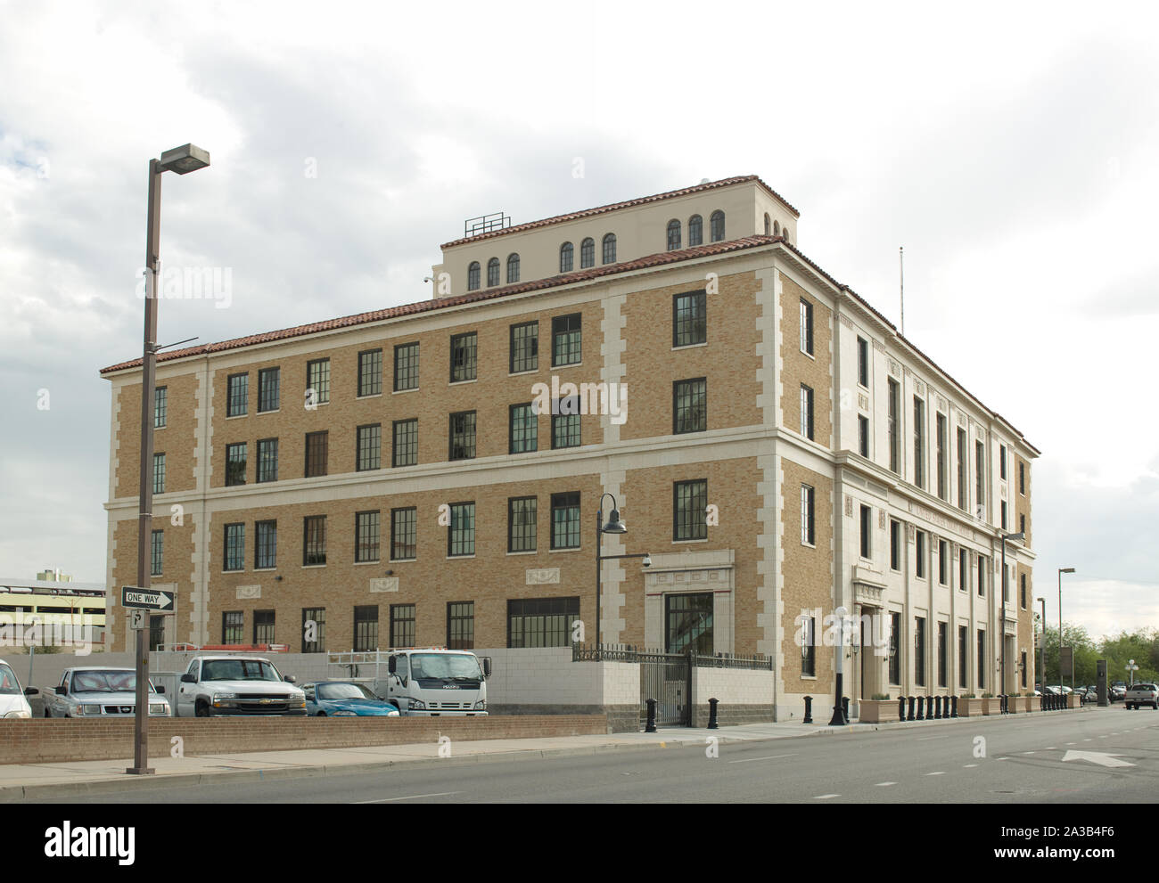 Side exterior, James A. Walsh U.S. Courthouse, Tucson, Arizona Stock ...