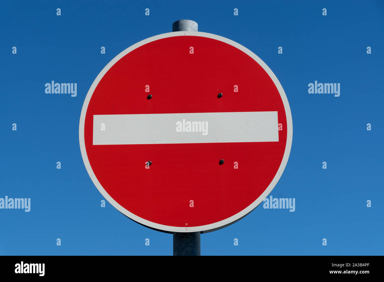 Traffic sign prohibition driveway Stock Photo - Alamy