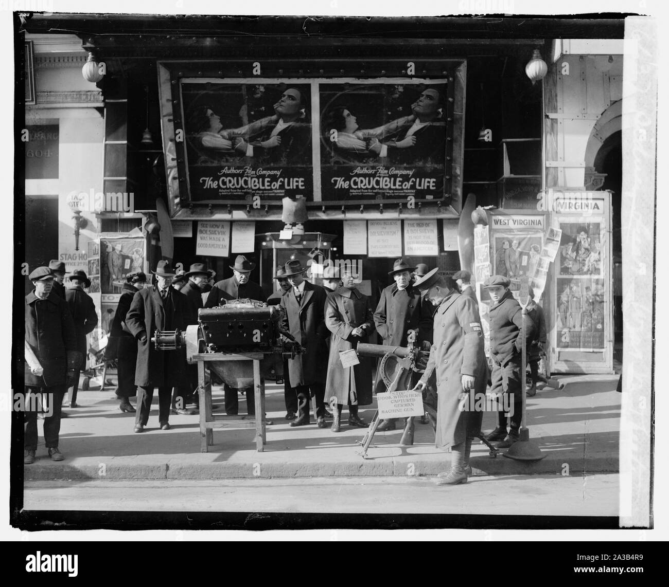 Cinema movie theater indoor Black and White Stock Photos & Images - Alamy