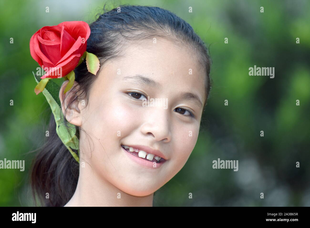 Teen girl rose hi-res stock photography and images - Alamy