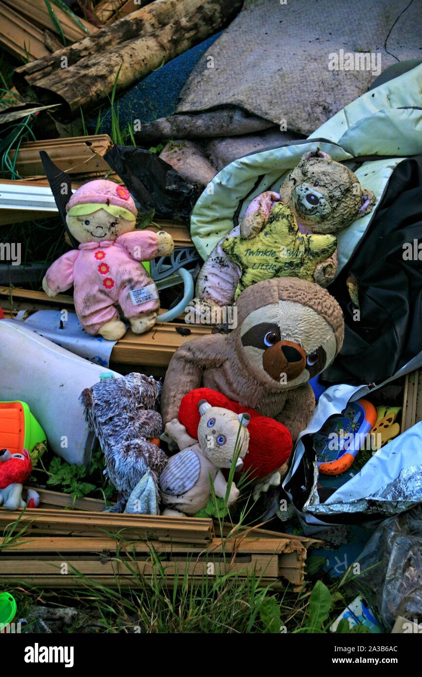 Abandoned toys hi-res stock photography and images - Alamy