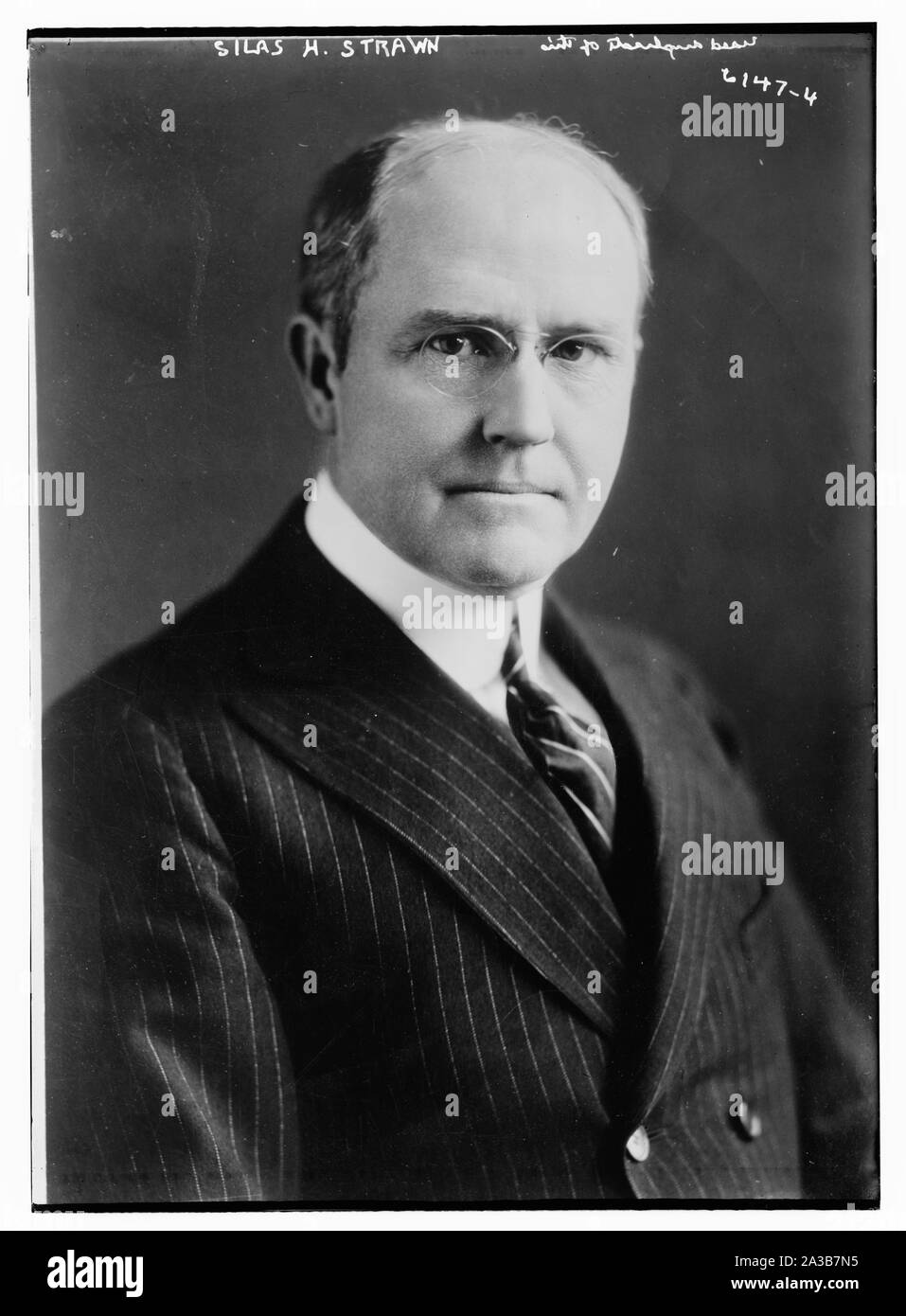 Strawn hi-res stock photography and images - Alamy