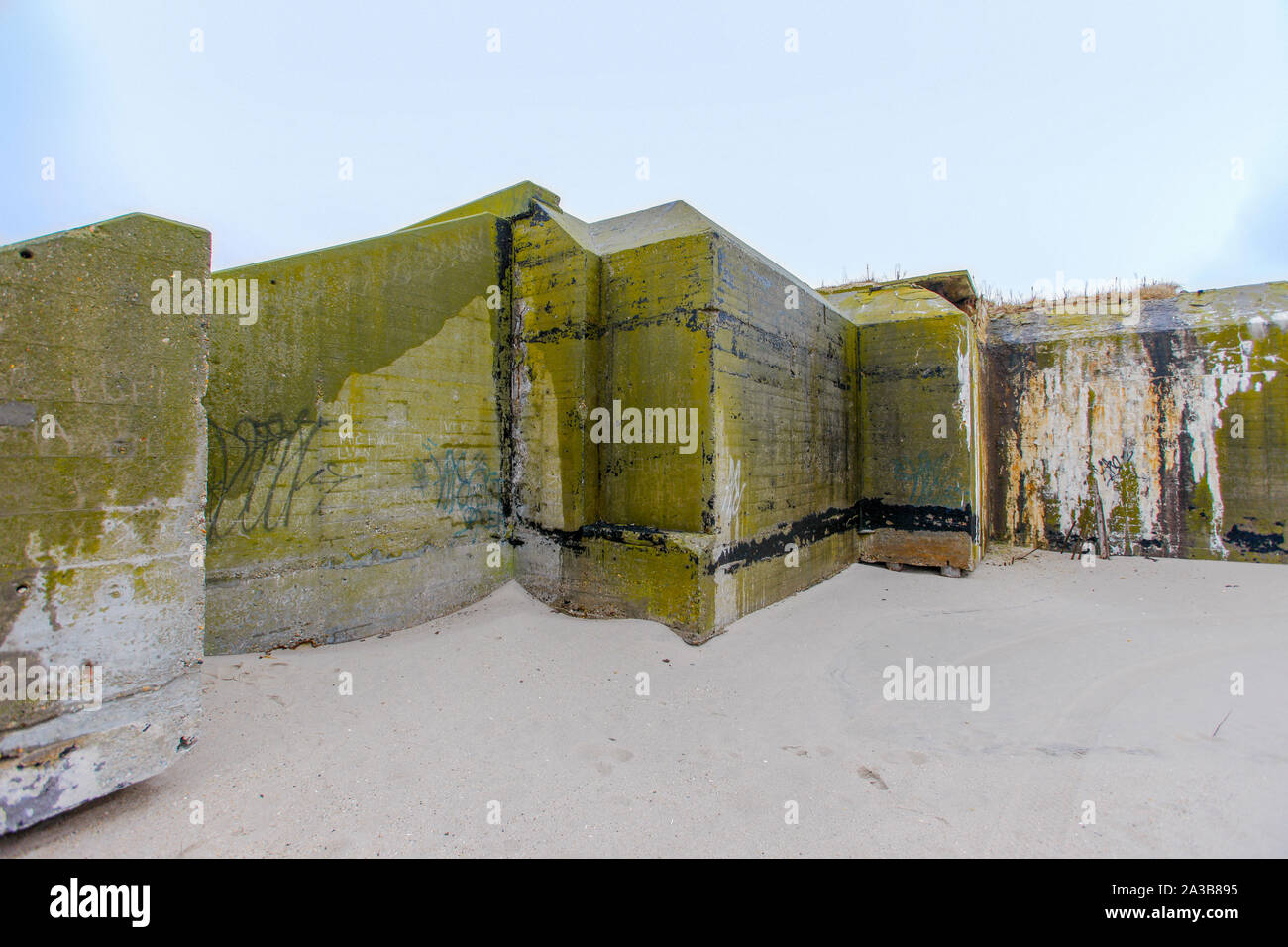 Fortified bunker hi-res stock photography and images - Alamy