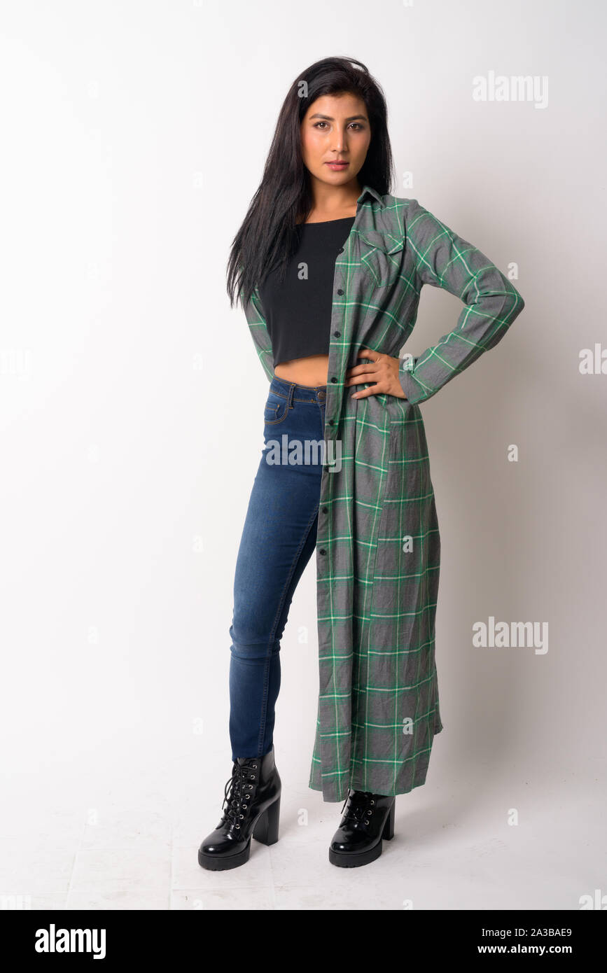 Full body shot of young beautiful Persian woman Stock Photo - Alamy