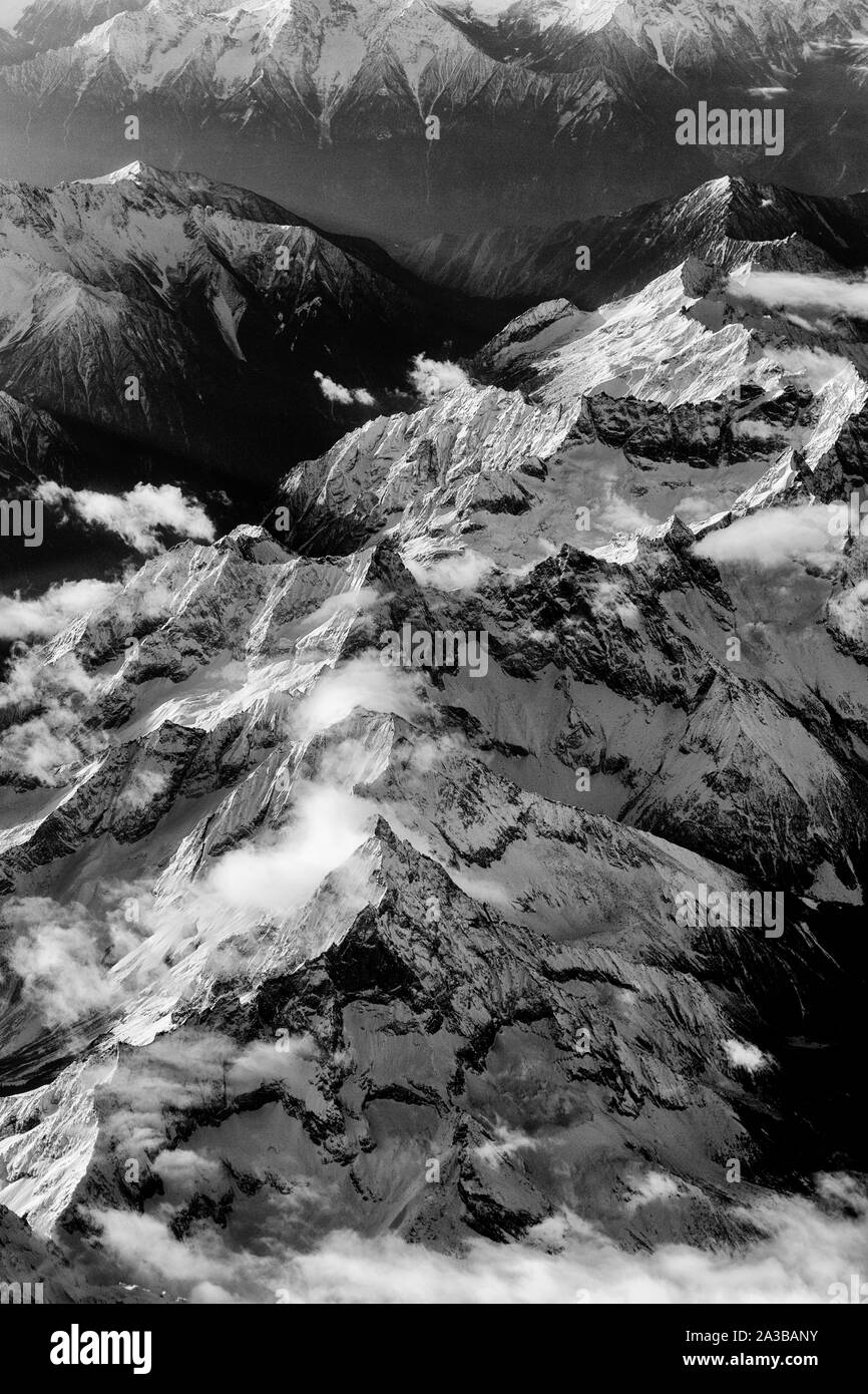 Yunnan guizhou plateau and the hengduan mountains hi-res stock ...