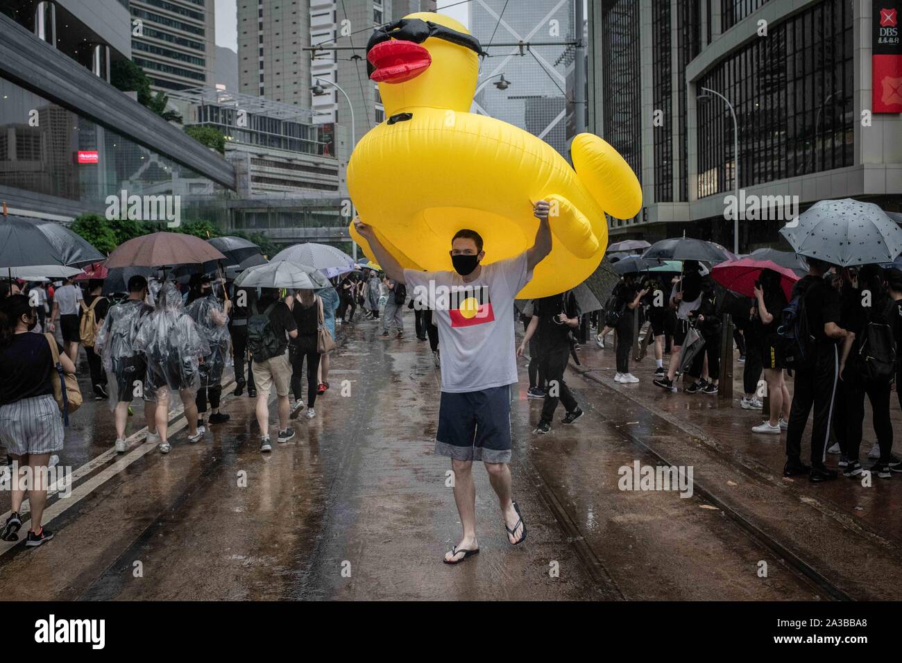 Anti duck hi-res stock photography and images - Alamy