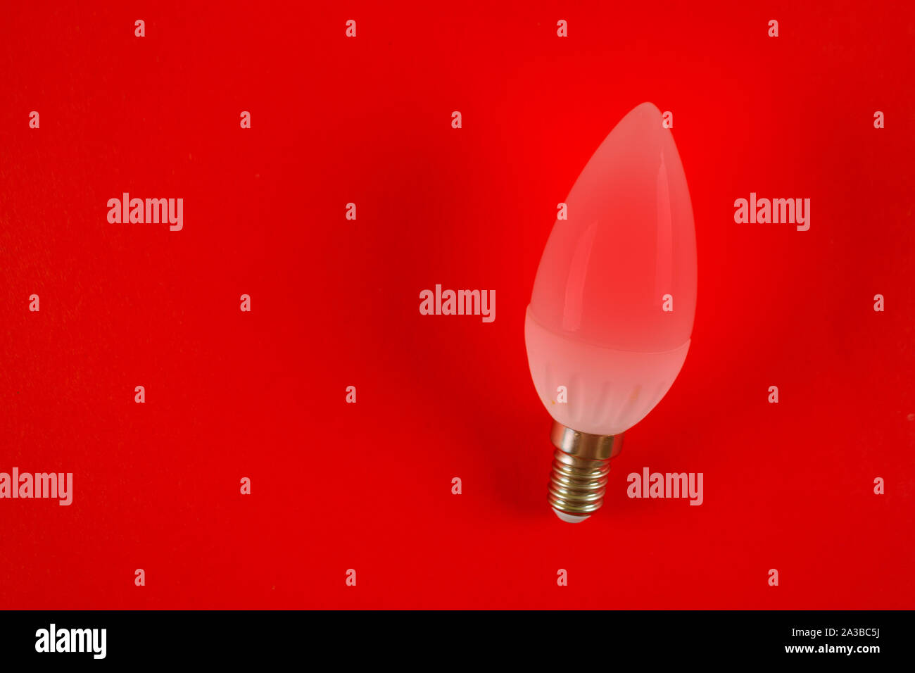 Alarm light concept. Red alarm light bulb Stock Photo - Alamy