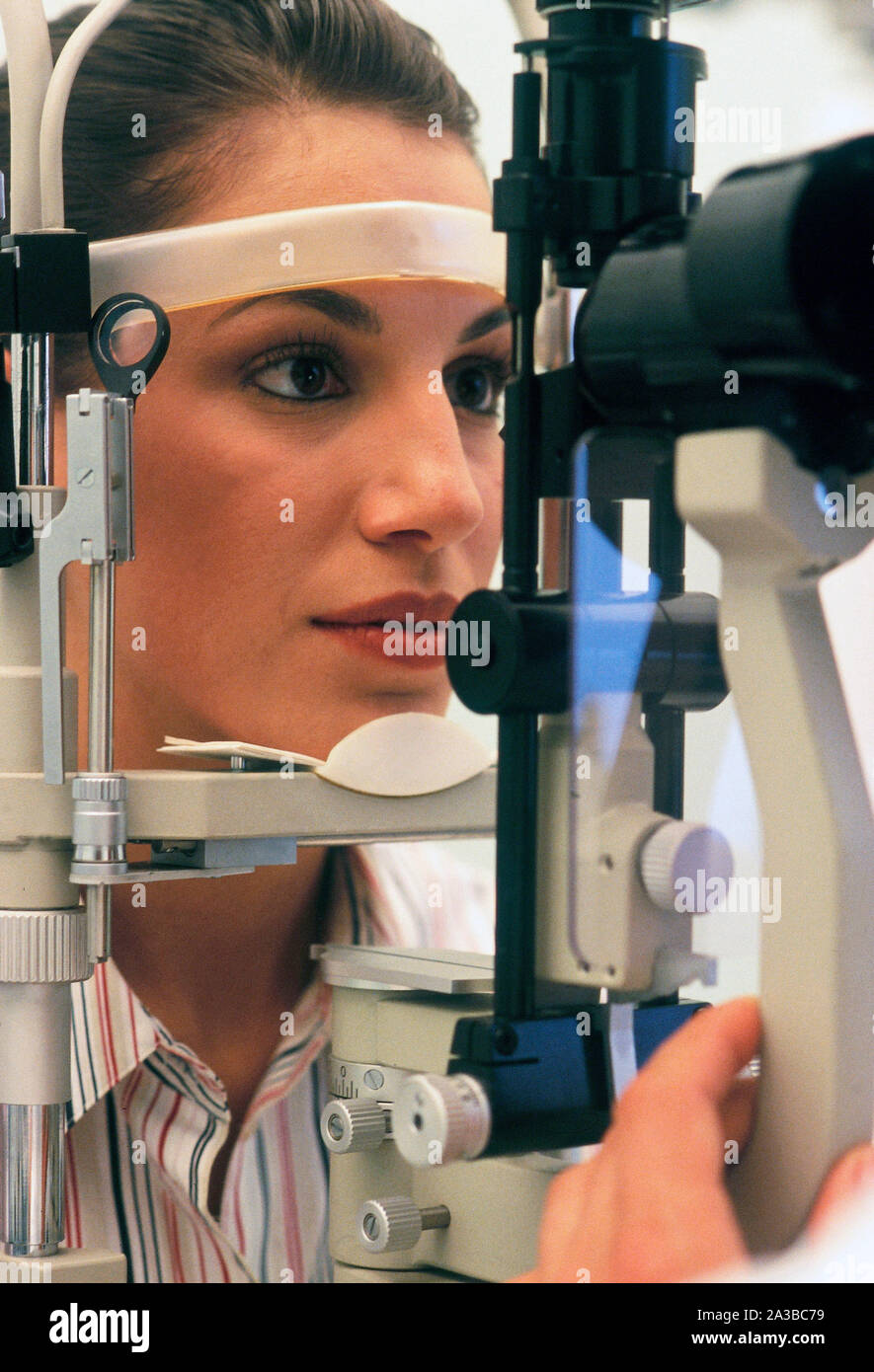 Ophtalmological examinations hi-res stock photography and images - Alamy