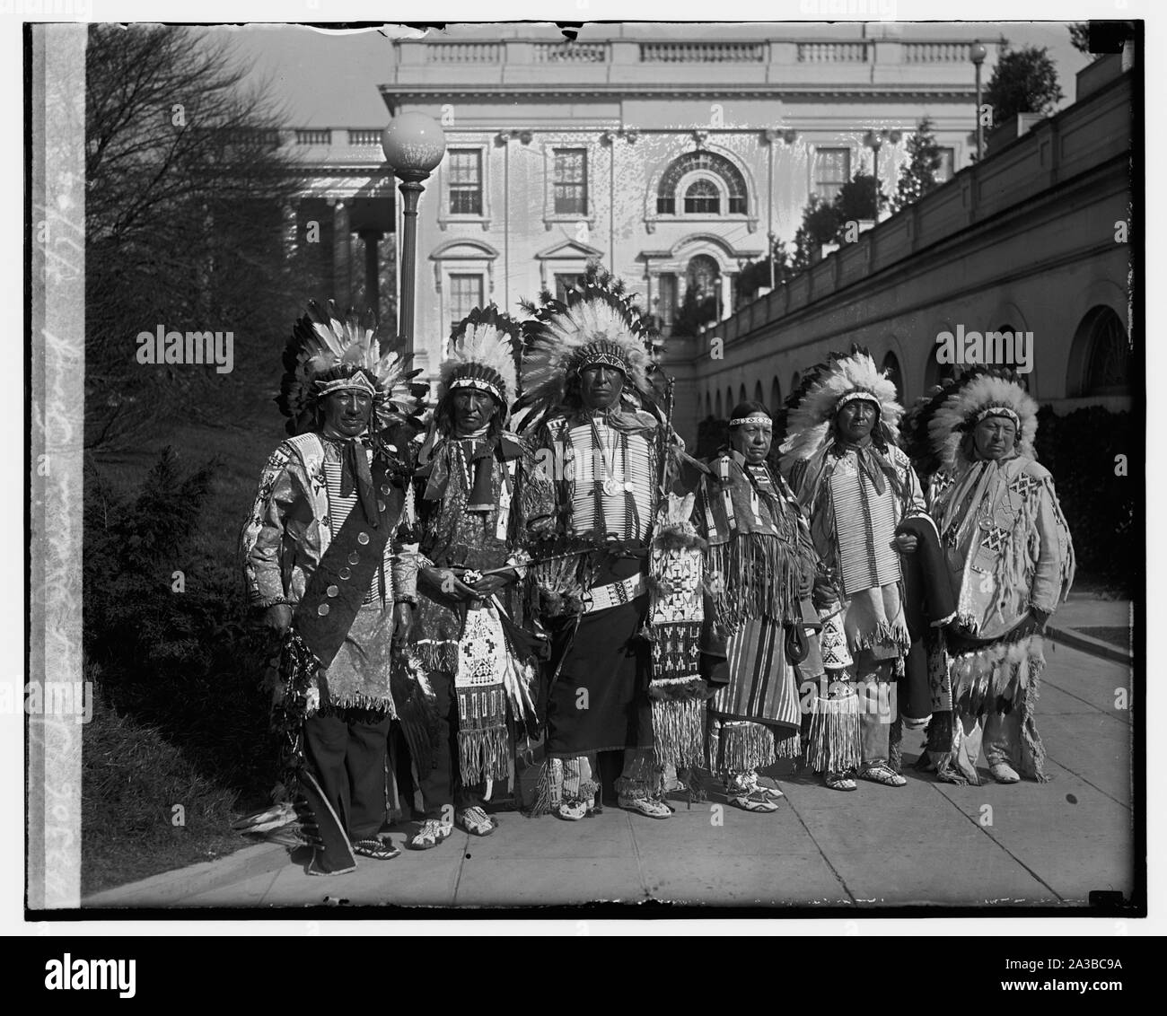 Sioux group hi-res stock photography and images - Alamy