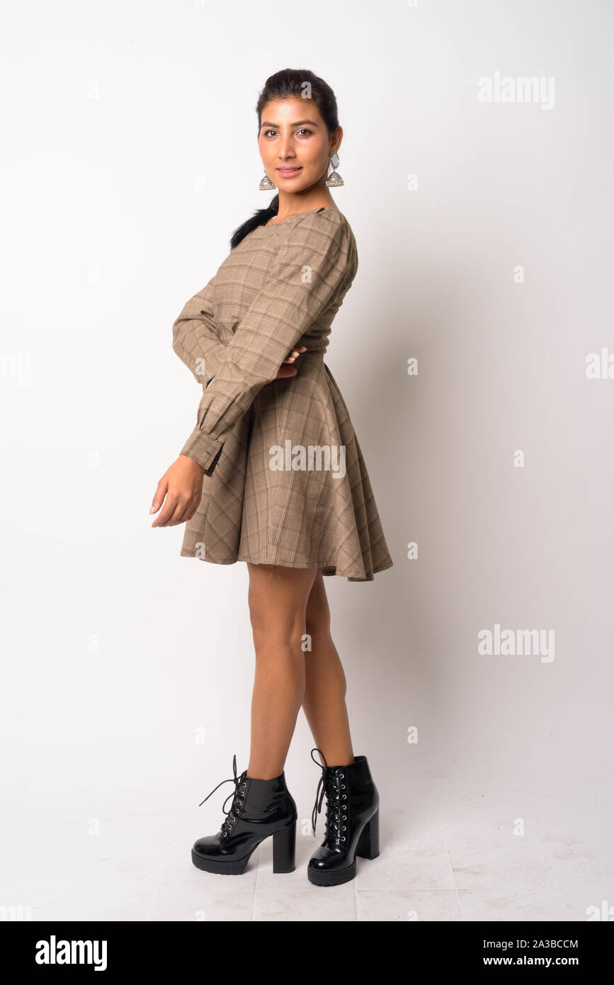 Full body shot of young beautiful Persian woman Stock Photo - Alamy