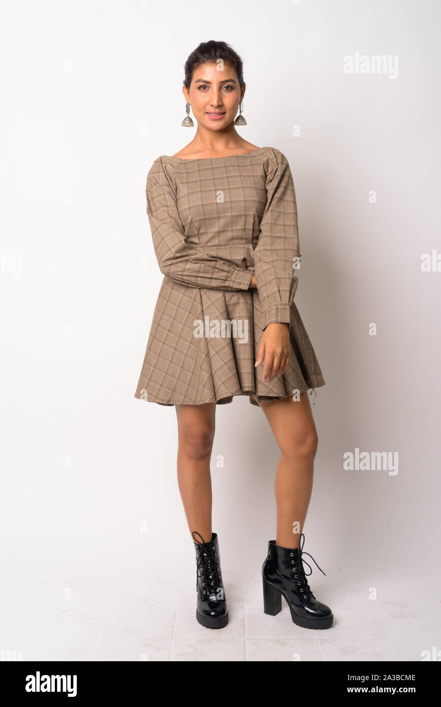 Full body shot of young beautiful Persian woman Stock Photo - Alamy