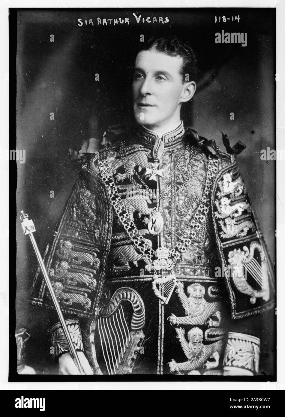 Sir Arthur Vicars, standing, three-quarters Stock Photo - Alamy