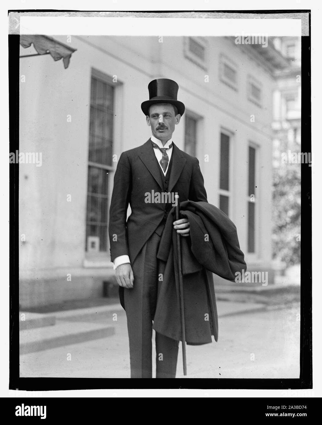 Sir campbell stuart hi-res stock photography and images - Alamy