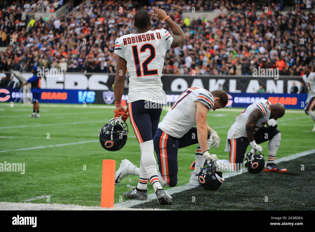 Chicago bears hi-res stock photography and images - Alamy