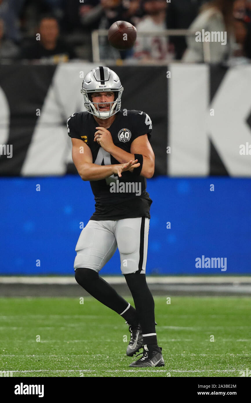 LONDON, ENGLAND - OCTOBER 06 2019: Quarterback Derek Carr of The ...