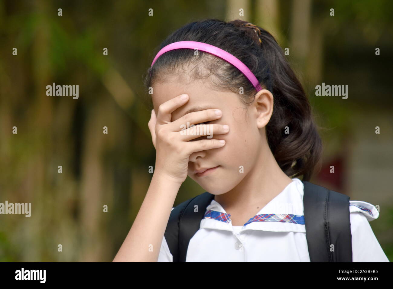 School girl worry hi-res stock photography and images - Alamy