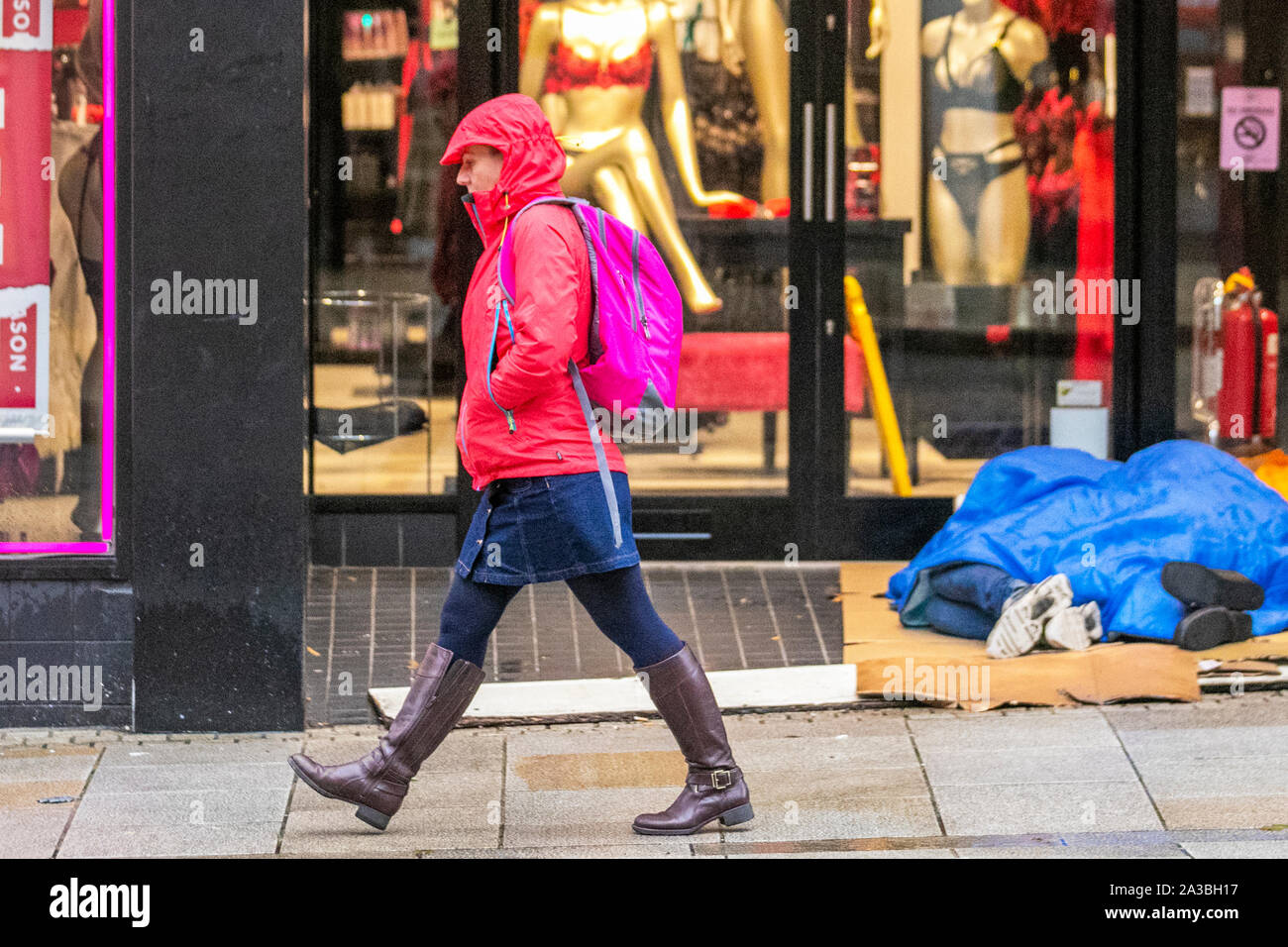 Bum shop hi-res stock photography and images - Alamy