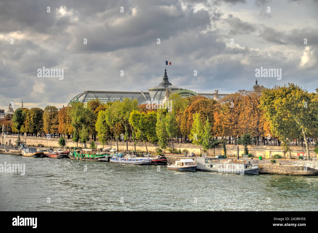 Paris riverside, France Stock Photo - Alamy