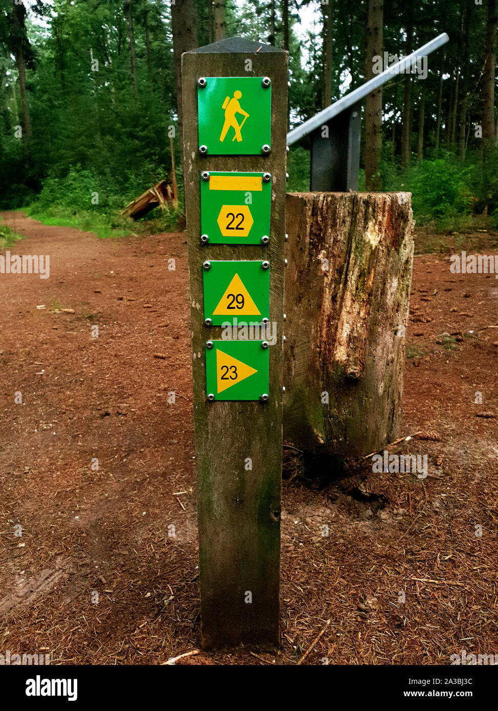 Sign Post On Hiking Trail High Resolution Stock Photography and Images ...