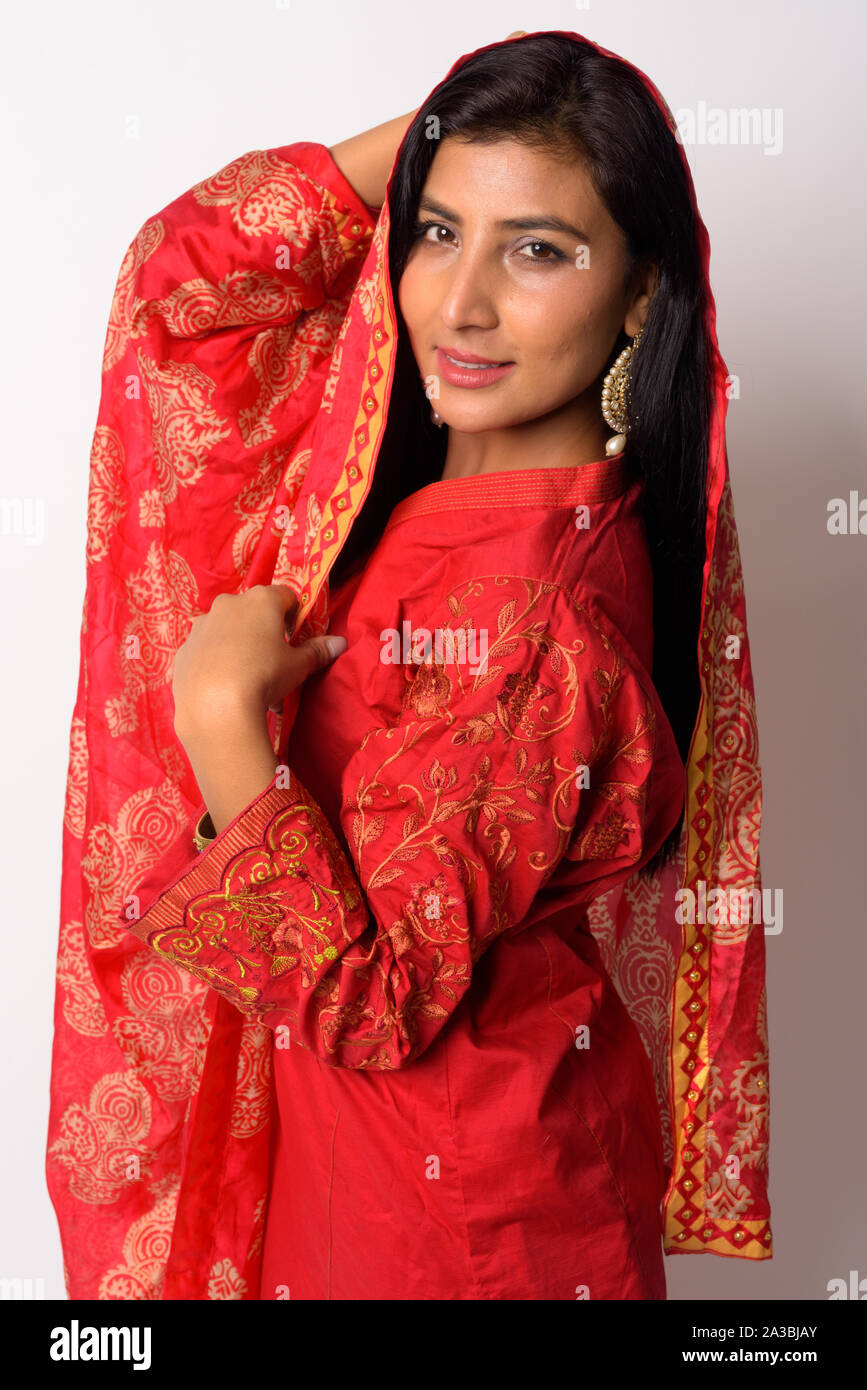 Young beautiful Persian woman in traditional clothing Stock Photo - Alamy