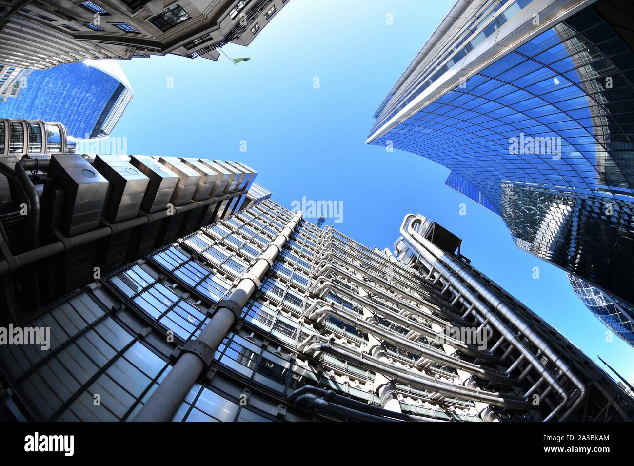 Super wide fish eye lens hi-res stock photography and images - Alamy